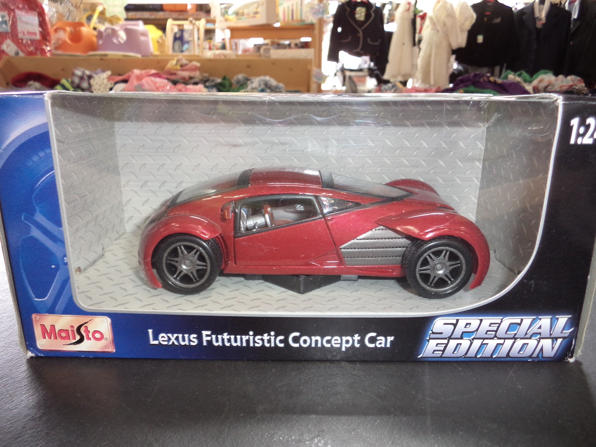 『新入荷！』 Maisto Lexus Futuristic Concept Car ミニカー | 柏 柏市 リサイクル リユース 中古 買取 ...