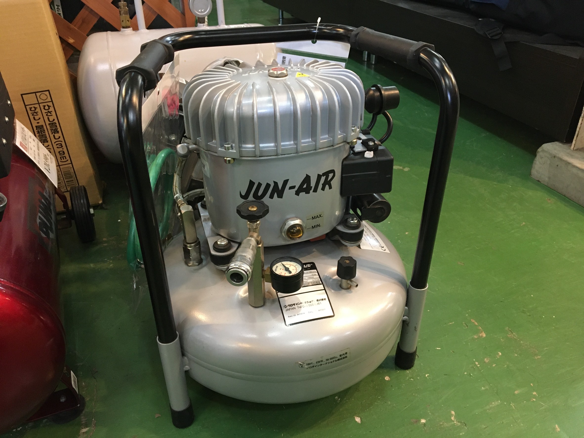 JUN-AIR｜給油式コンプレッサー6－15＋エアータンク＋エアーリール 3点セット｜買取致しました|愛品館八千代店 | リサイクルショップ ...