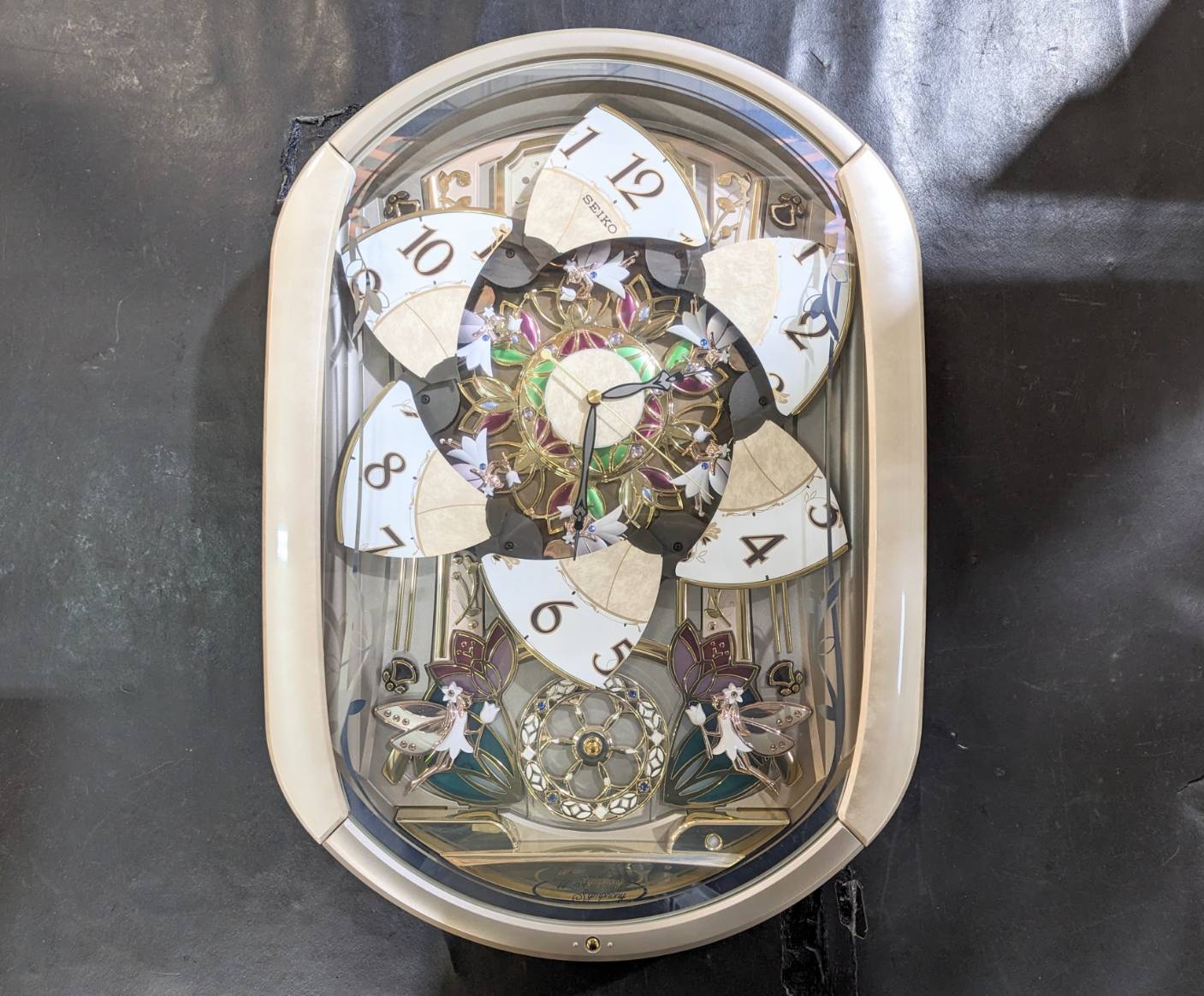 SEIKO ウェーブシンフォニー 電波からくり時計 RE567G店頭にて販売中です！【愛品倶楽部柏店】