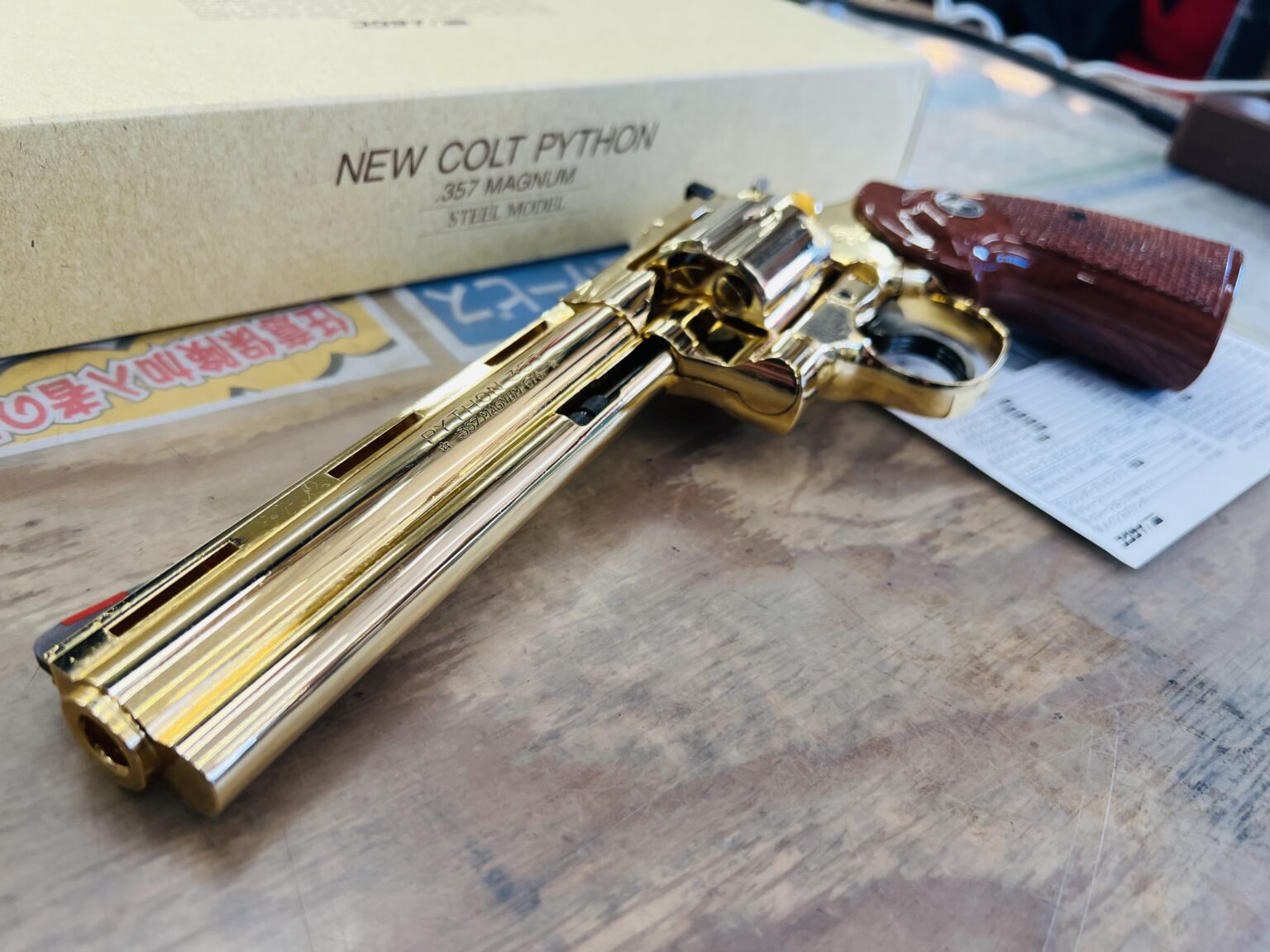 コクサイ NEW COLT PYTHON .357 MAGNUM 24K 6インチ モデルガン 買取致しました｜愛品館千葉店 | リサイクル ...