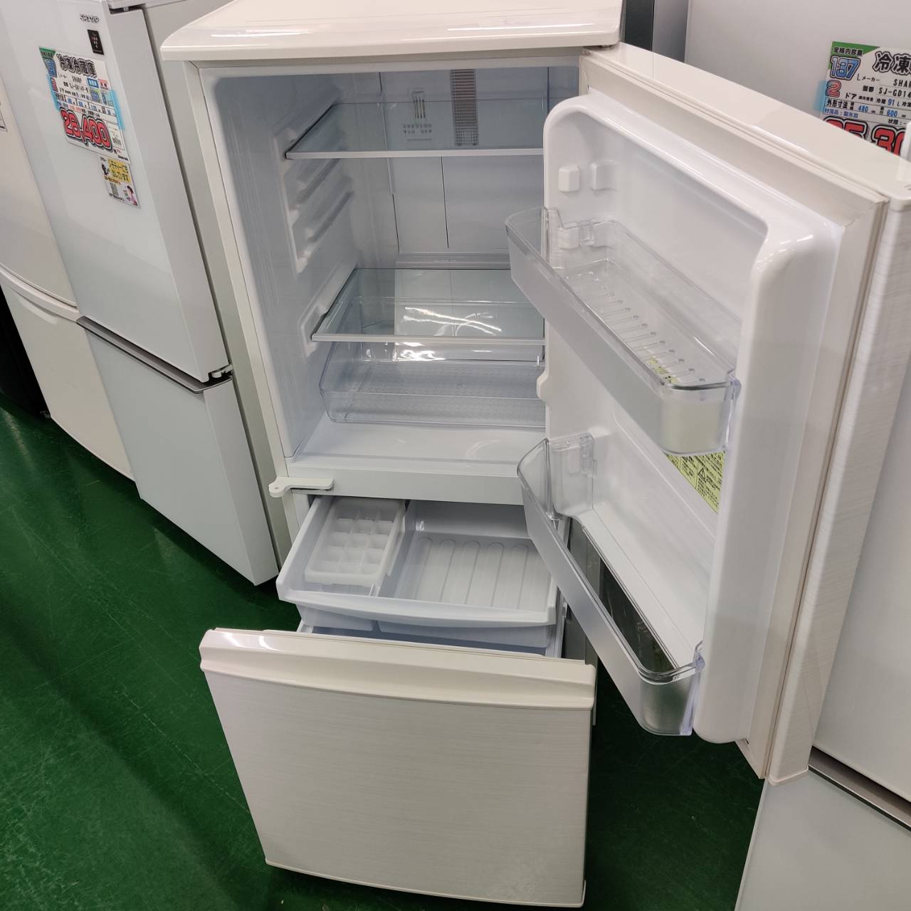 SHARP シャープ 2020年製 137L 2ドア 冷凍冷蔵庫 SJ-D14F 販売中！ 愛品倶楽部柏店
